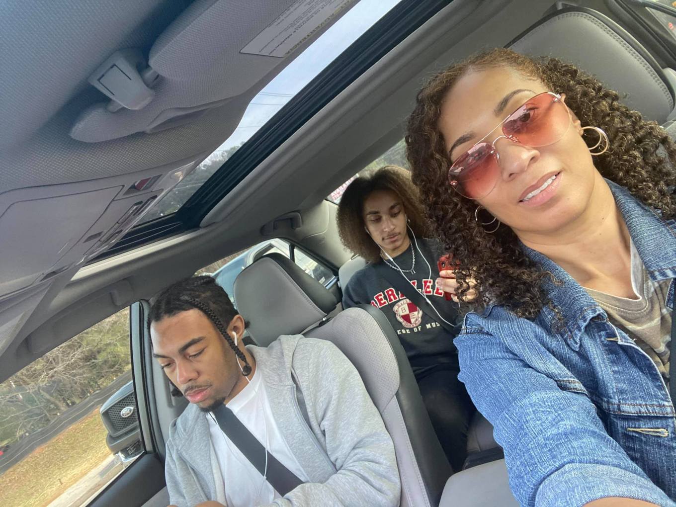 Absolutely Shell – Navigating Change, Celebrating Growth & Resilience